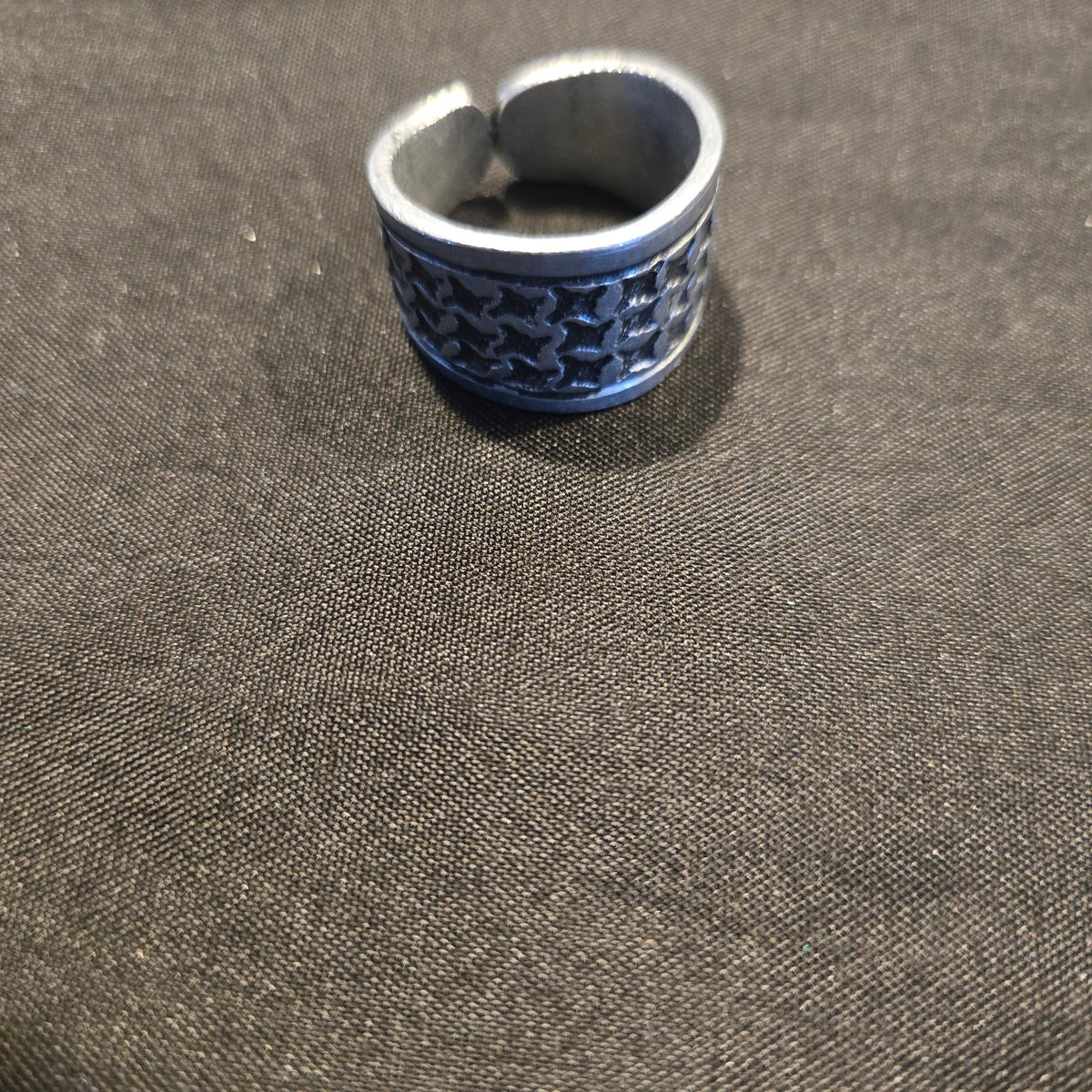 Adjustable Aluminum Ring – Ase Origins